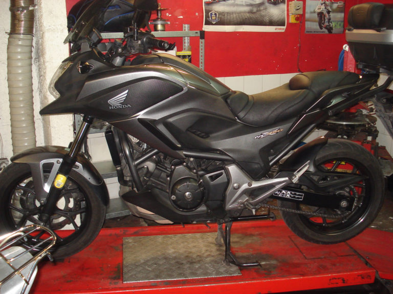 Vendu ! Honda NC750 S - 5000€ : à découvrir chez Chambourcy Motos 78