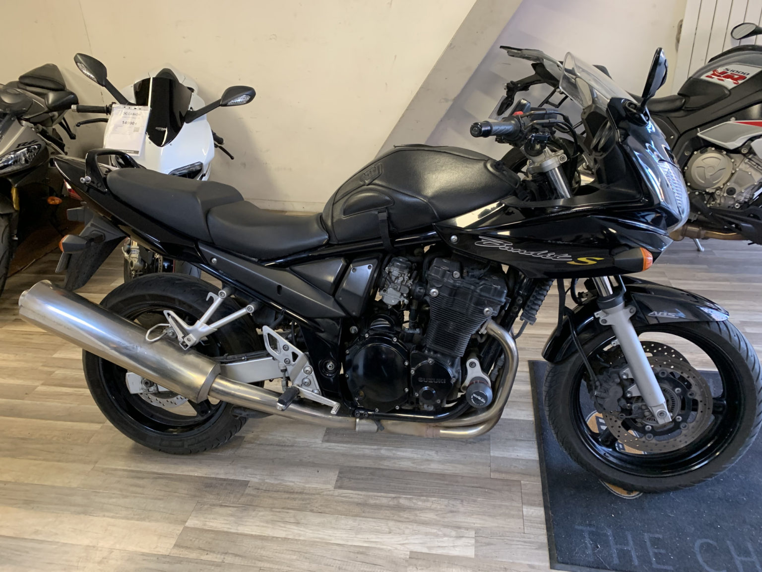 Vendu ! Suzuki Bandit 650 S A2 - 2500€ : à découvrir chez Chambourcy ...