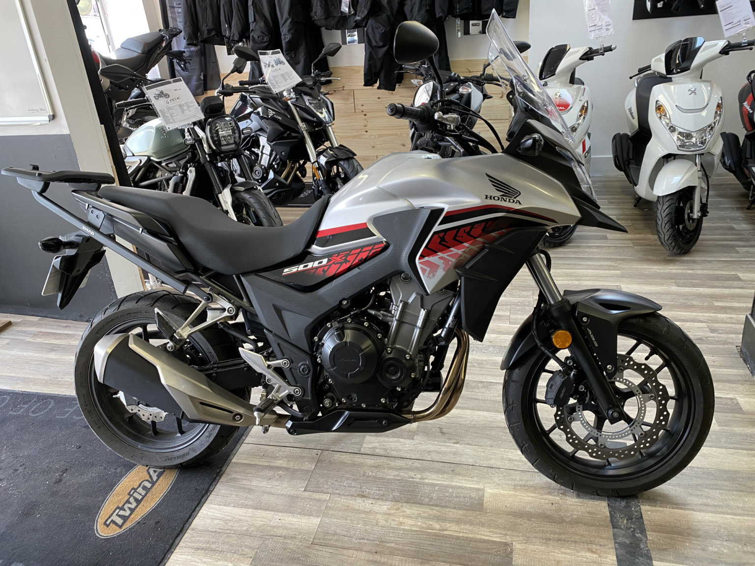 Vendu ! Honda CB 500 X - 5700 € : à découvrir chez Chambourcy Motos 78